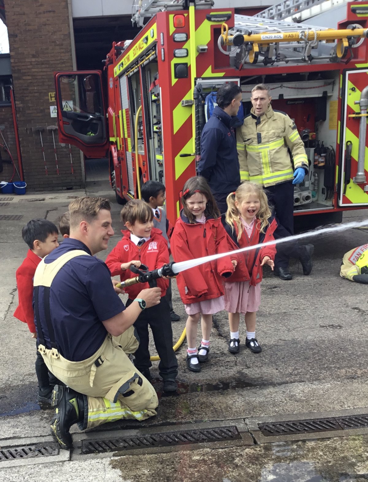 R5 Visit to Roath Fire Station | News | St John's College Cardiff